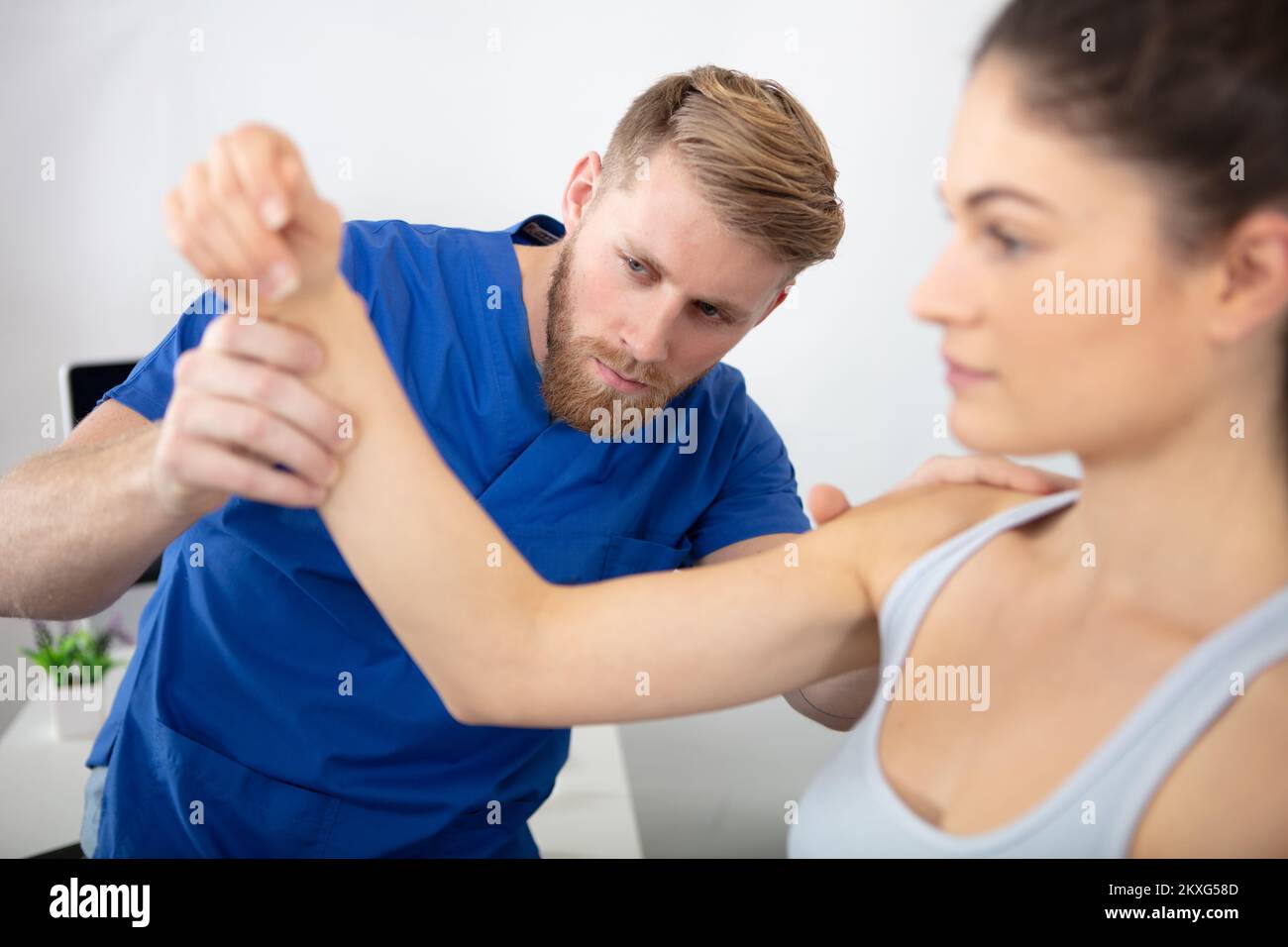 scoliosis spine curve anatomy posture correction Stock Photo - Alamy