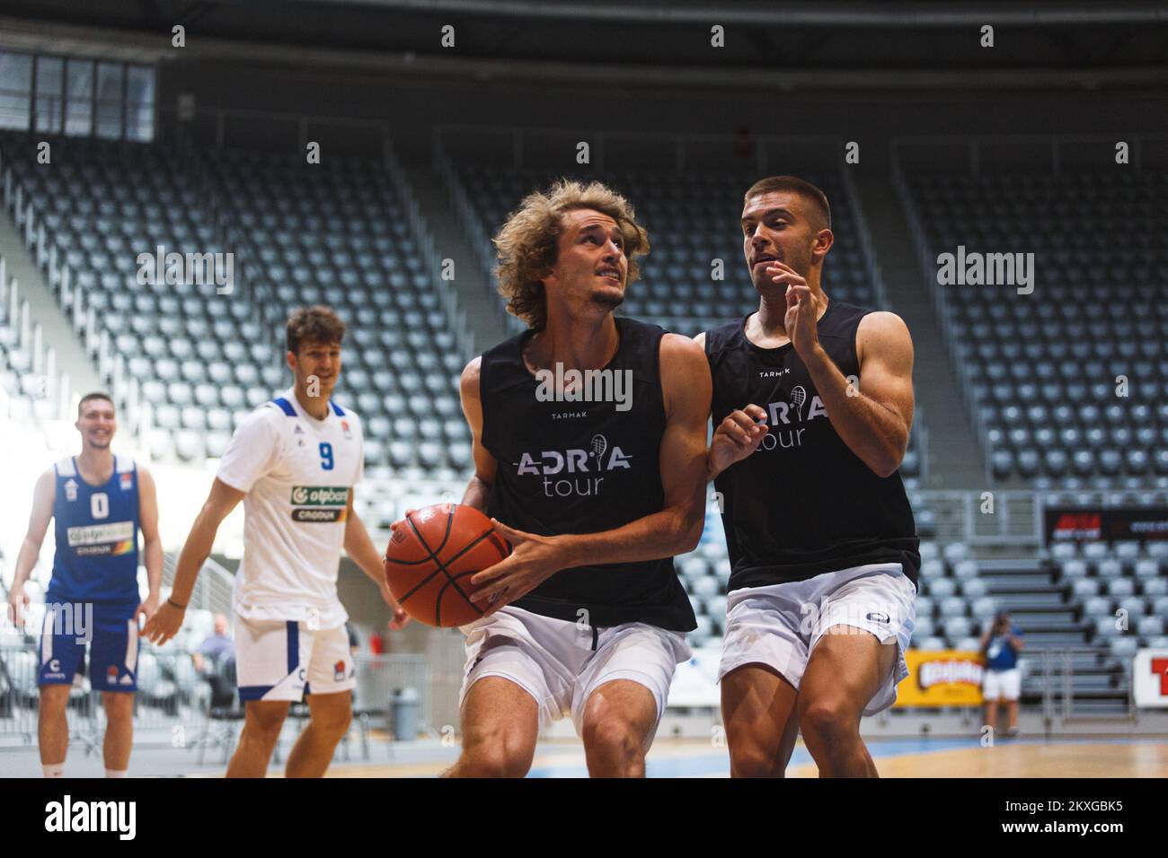 Tbasketball hi-res stock photography and images - Alamy