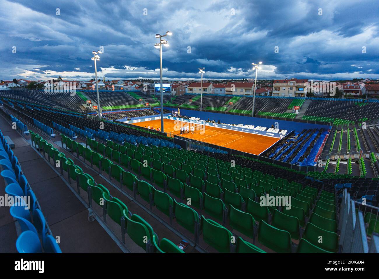 Prazne hi-res stock photography and images - Alamy