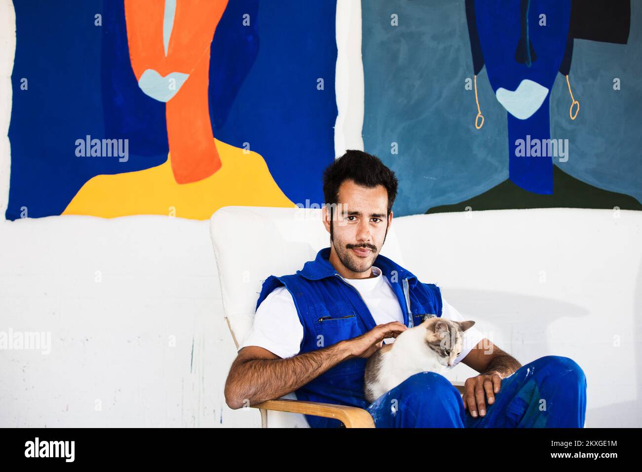 Picasso portrait photo studio hi-res stock photography and images - Alamy