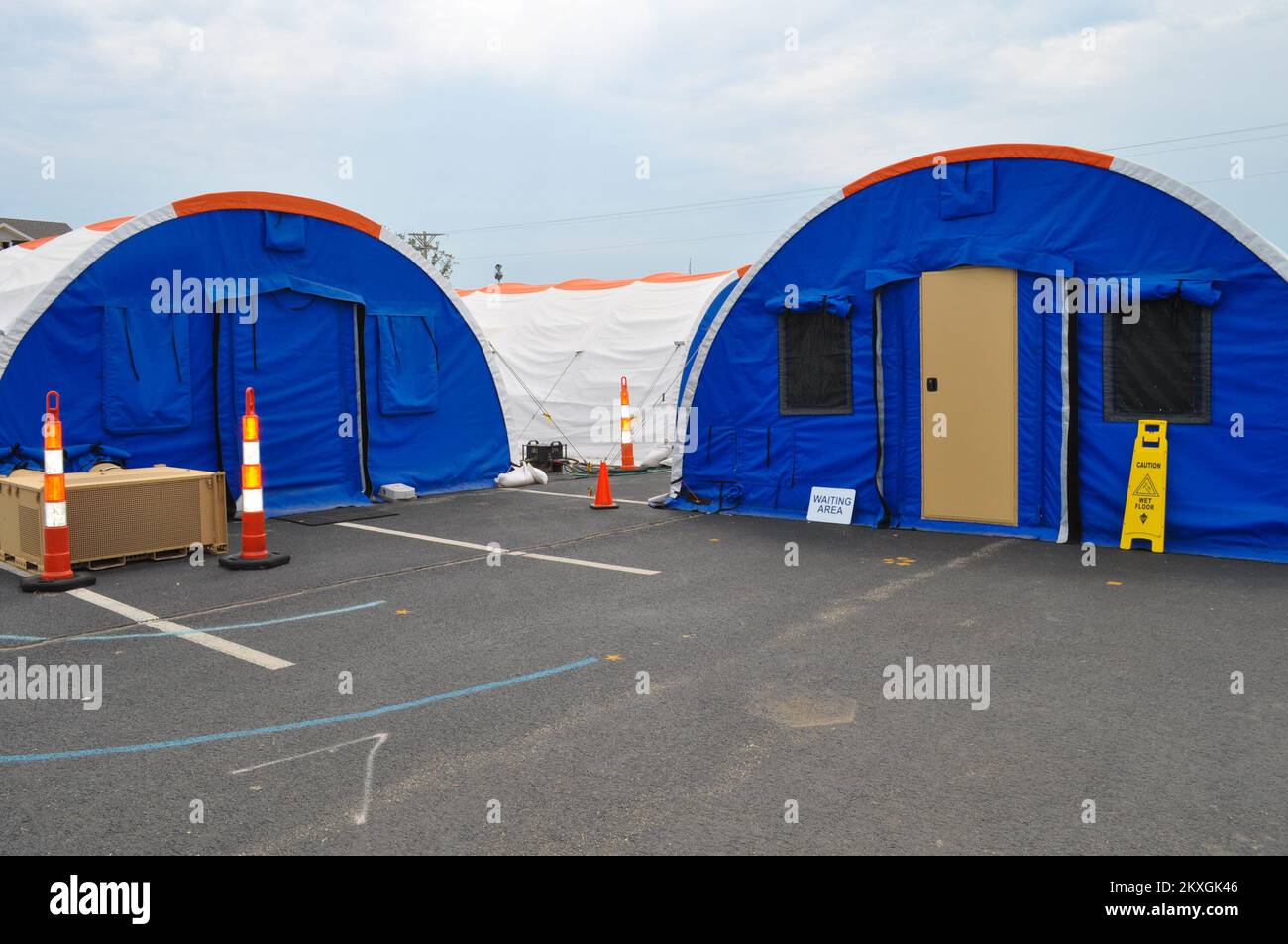 Mobile hospital disaster hi-res stock photography and images - Alamy