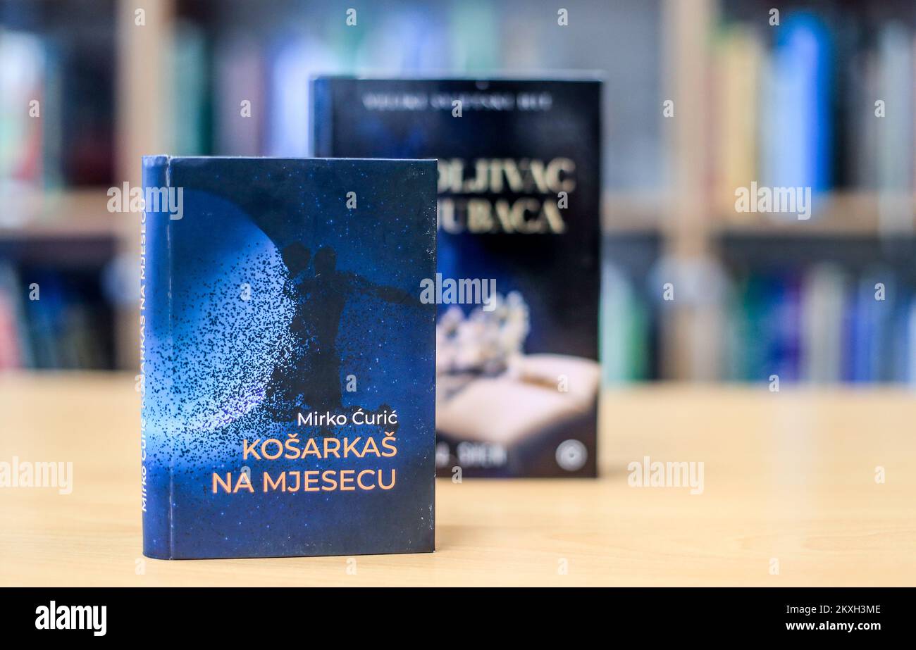 07.08.2020., Zagreb - U knjiznicu stigla nova, neobicna knjiga velicine ...