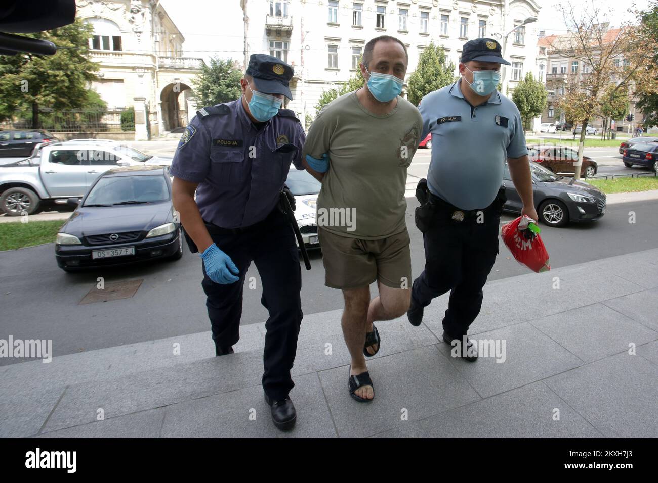 Bringing the attacker to the Osijek County Court, which is accused of ...