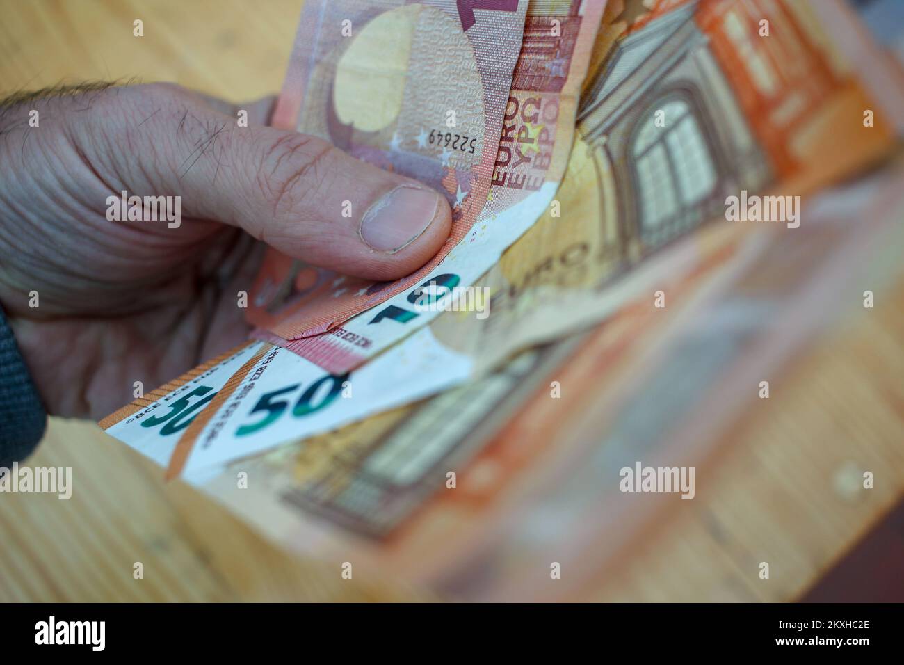 Body inflation hi-res stock photography and images - Alamy