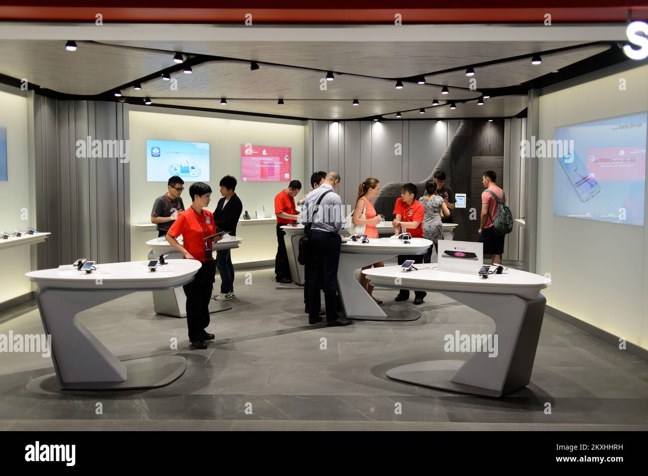 HONG KONG - MAY 05, 5015: SmarTone store interior. SmarTone ...