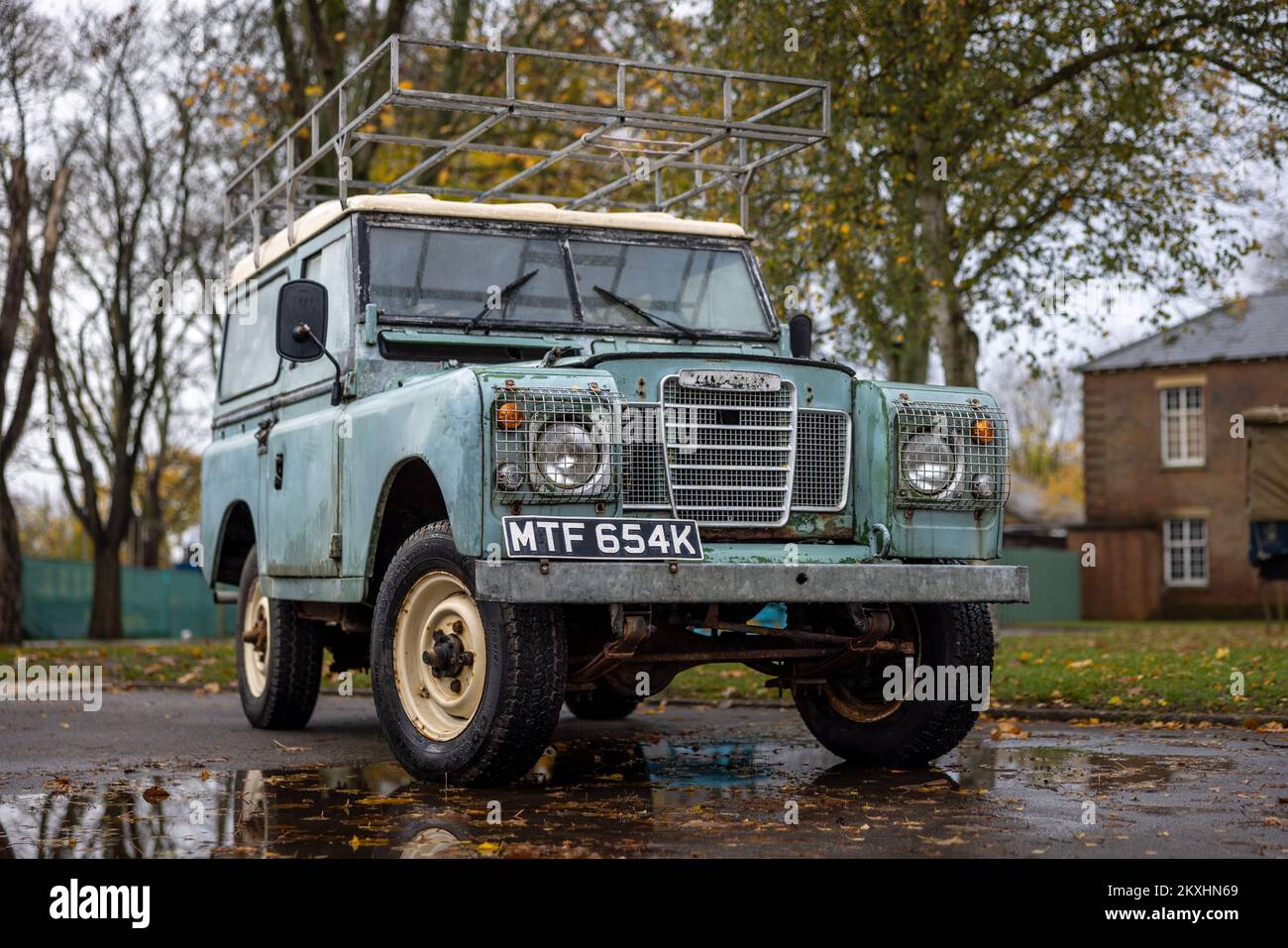Land rover series iii hi-res stock photography and images - Alamy