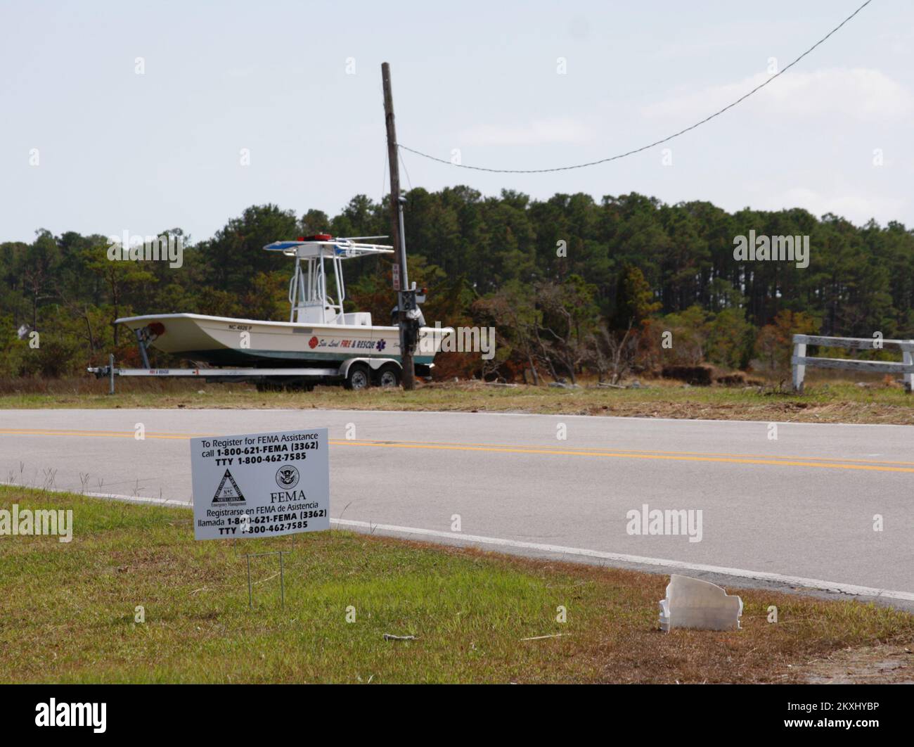 Hurricane damage signs hi-res stock photography and images - Alamy