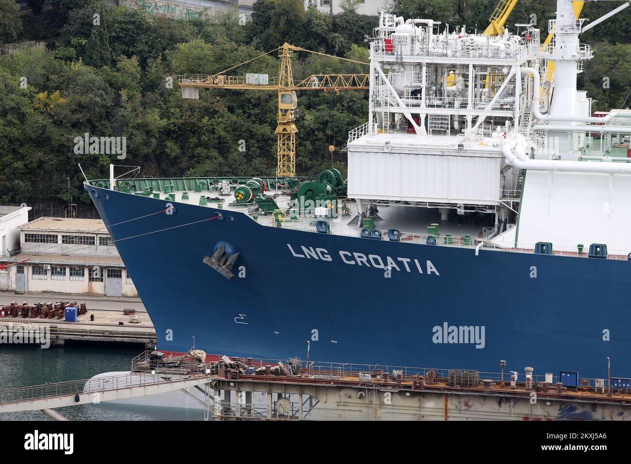 The LNG Croatia vessel which, as a Floating Storage Regasification Unit ...