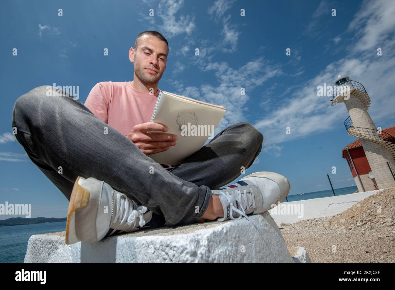 Filip Peraic is a brilliant designer and freelance illustrator who ...