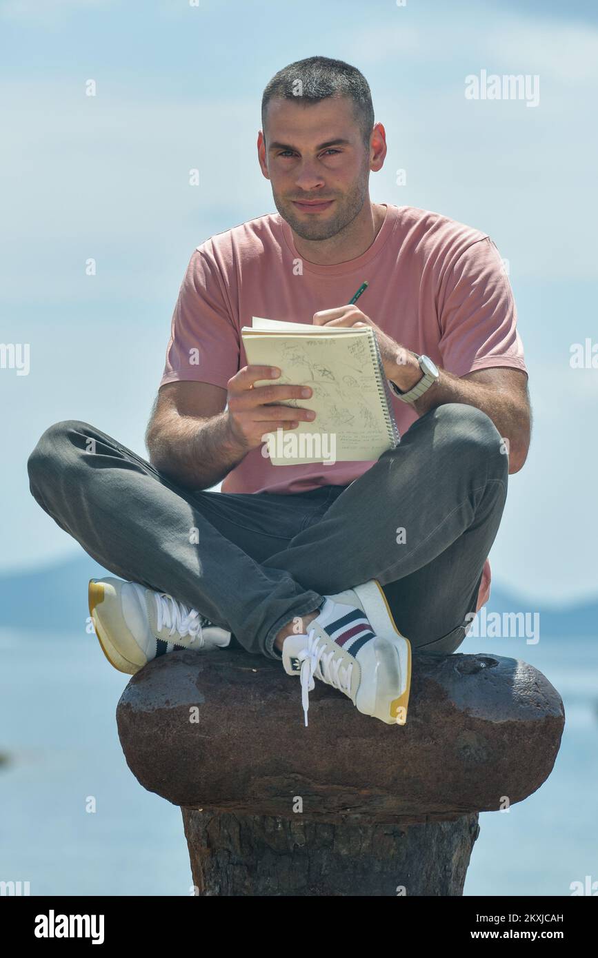 Filip Peraic is a brilliant designer and freelance illustrator who ...