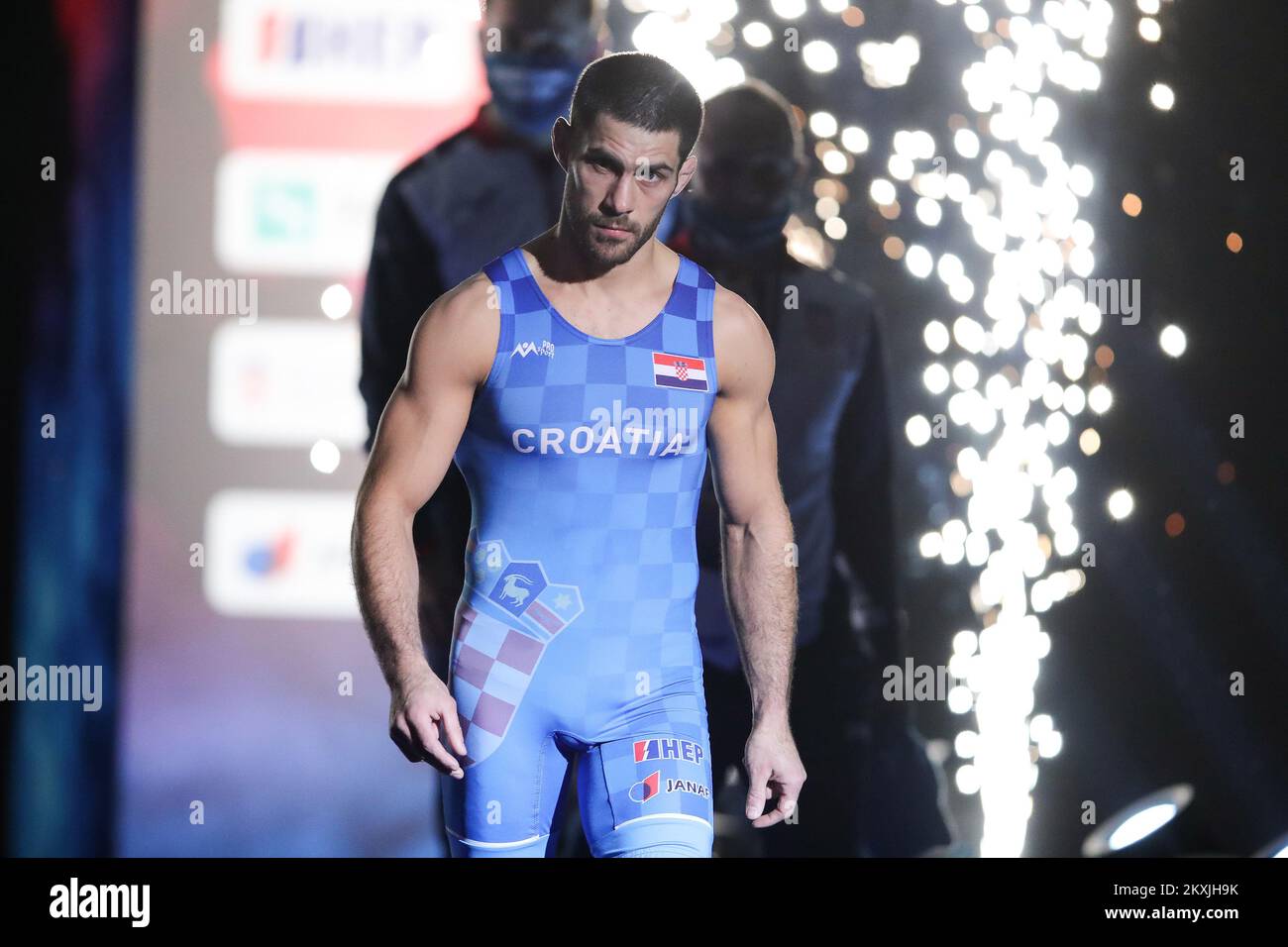 Greco roman wrestling hi-res stock photography and images - Alamy
