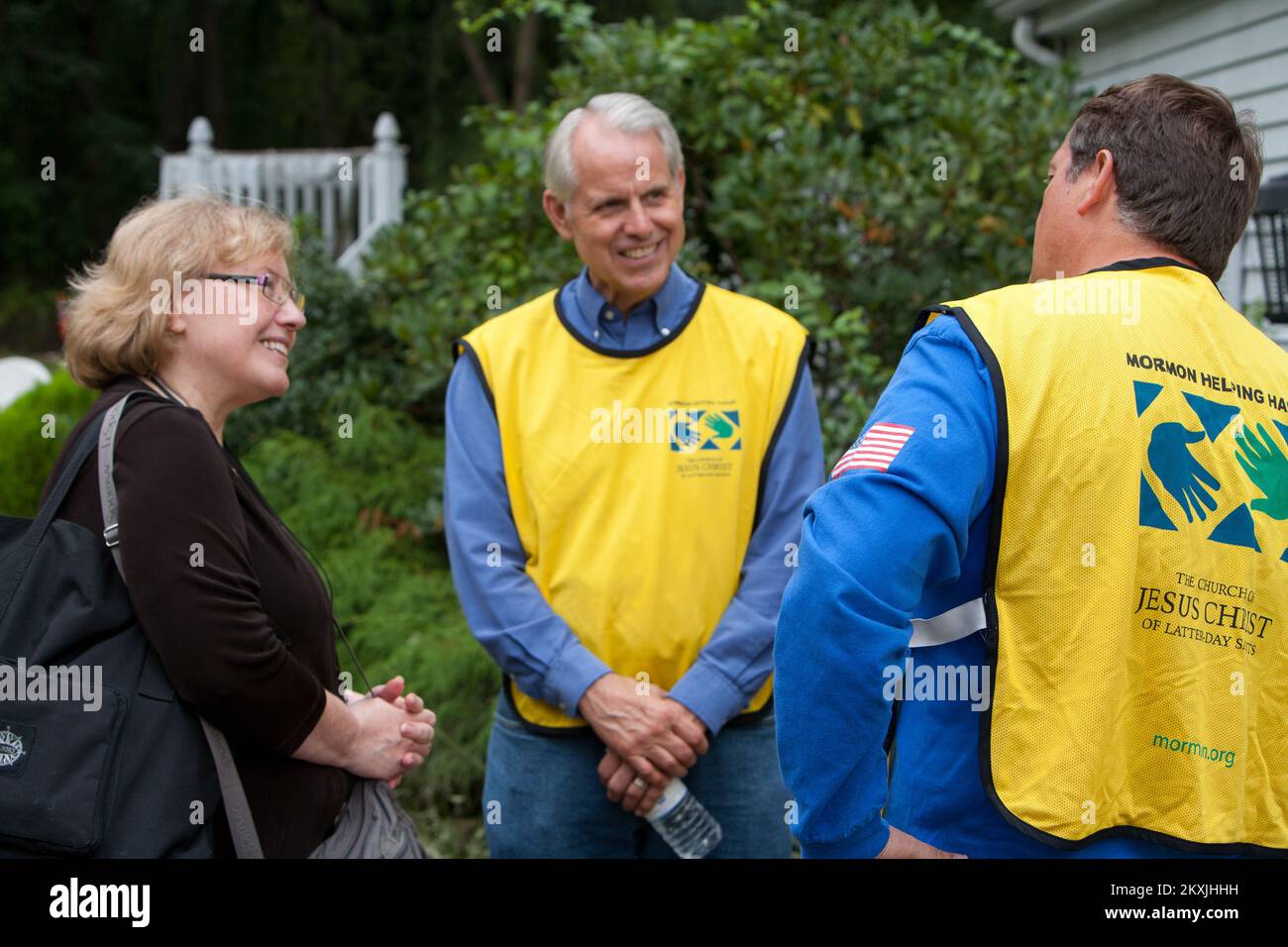 Mormon helping hands hi-res stock photography and images - Alamy