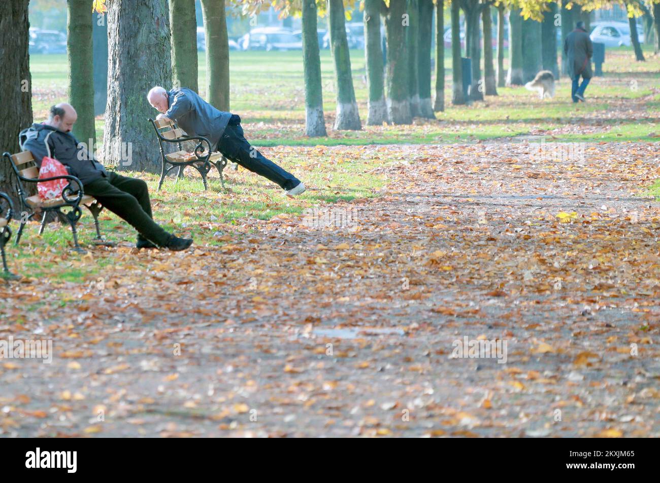 Dozed hi-res stock photography and images - Alamy