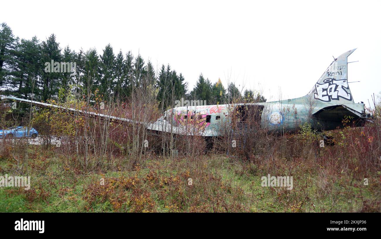 Zeljava airbase hi-res stock photography and images - Alamy