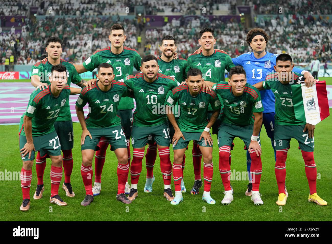 Lusail, Qatar. 30th Nov, 2022. Starting players of Mexico line up ...