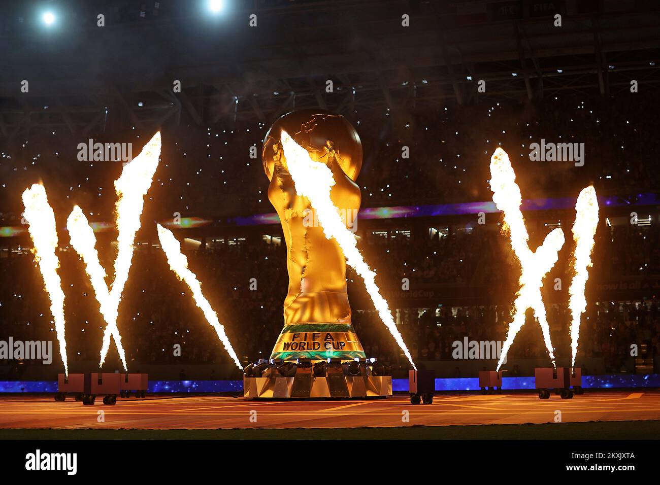 Inflatable trophy doha hi-res stock photography and images - Alamy