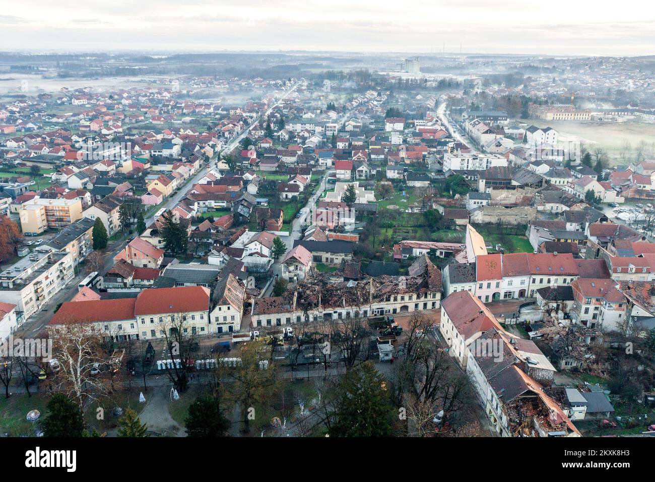 Drone view of damaged buildings after an earthquake in Petrinja ...