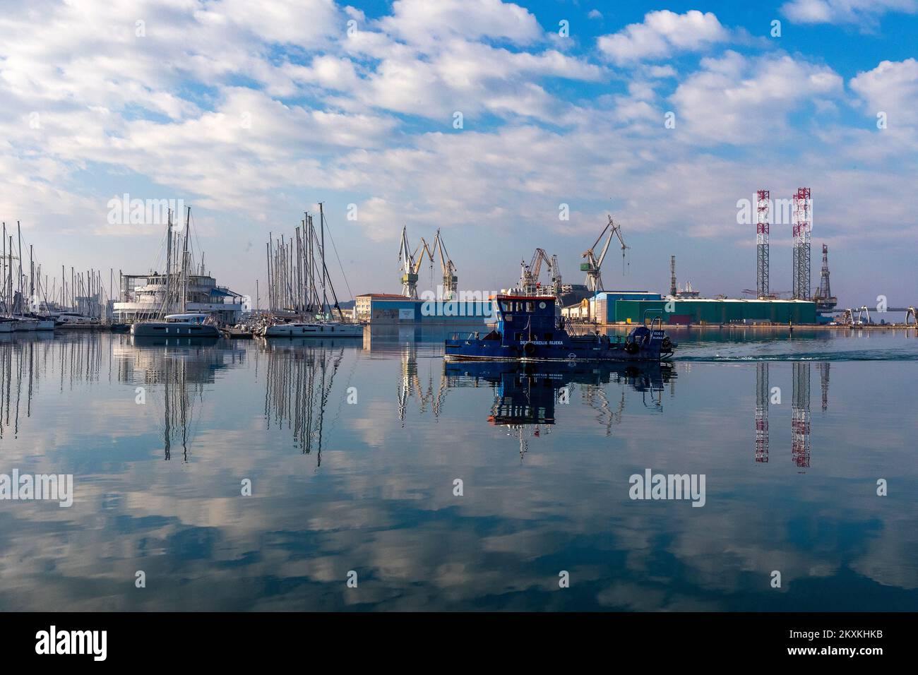 Photo taken on Jan. 14, 2021 shows a view of port of Pula, in Pula ...