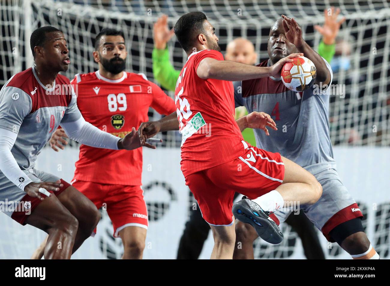 CAIRO, EGYPT - JANUARY 23: Komail Mahfoodh of Bahrain and Hassan ...