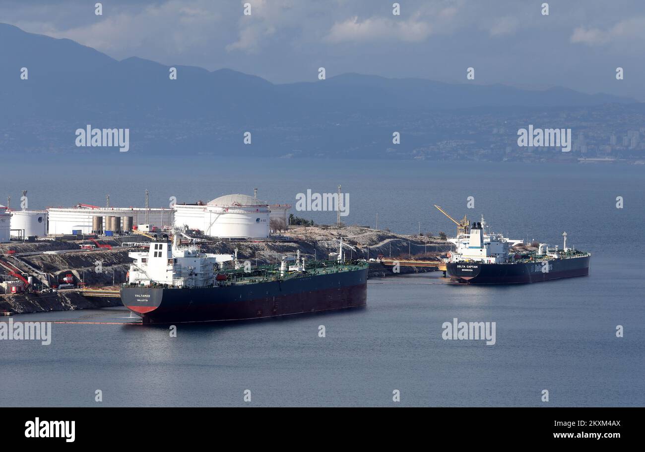 Janaf hi-res stock photography and images - Alamy