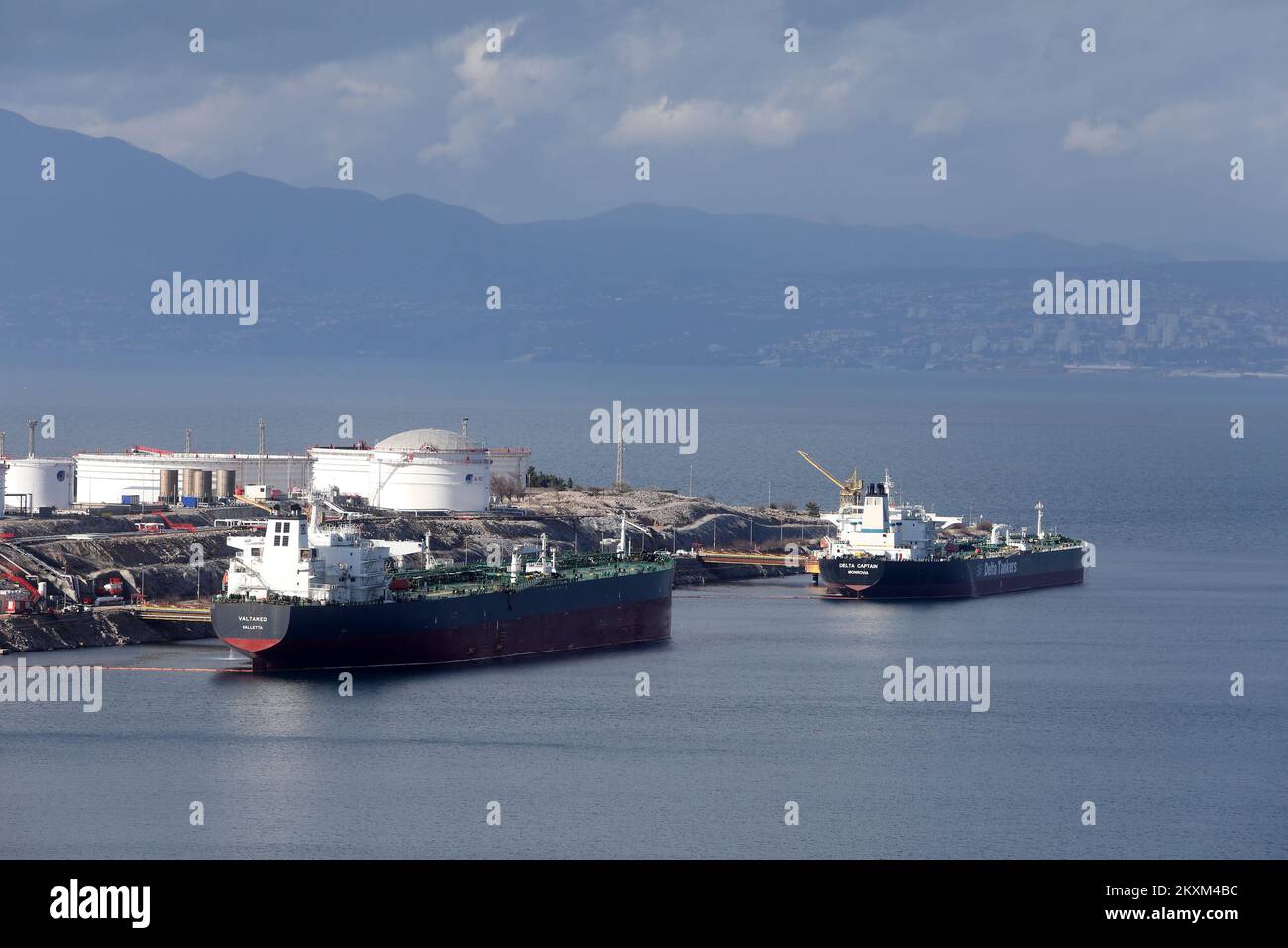 Janaf hi-res stock photography and images - Alamy