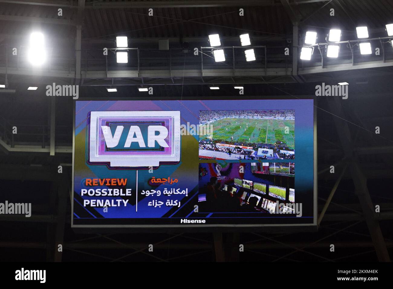 Doha, Qatar. 30th Nov, 2022. DOHA - video assistant referee (VAR ...