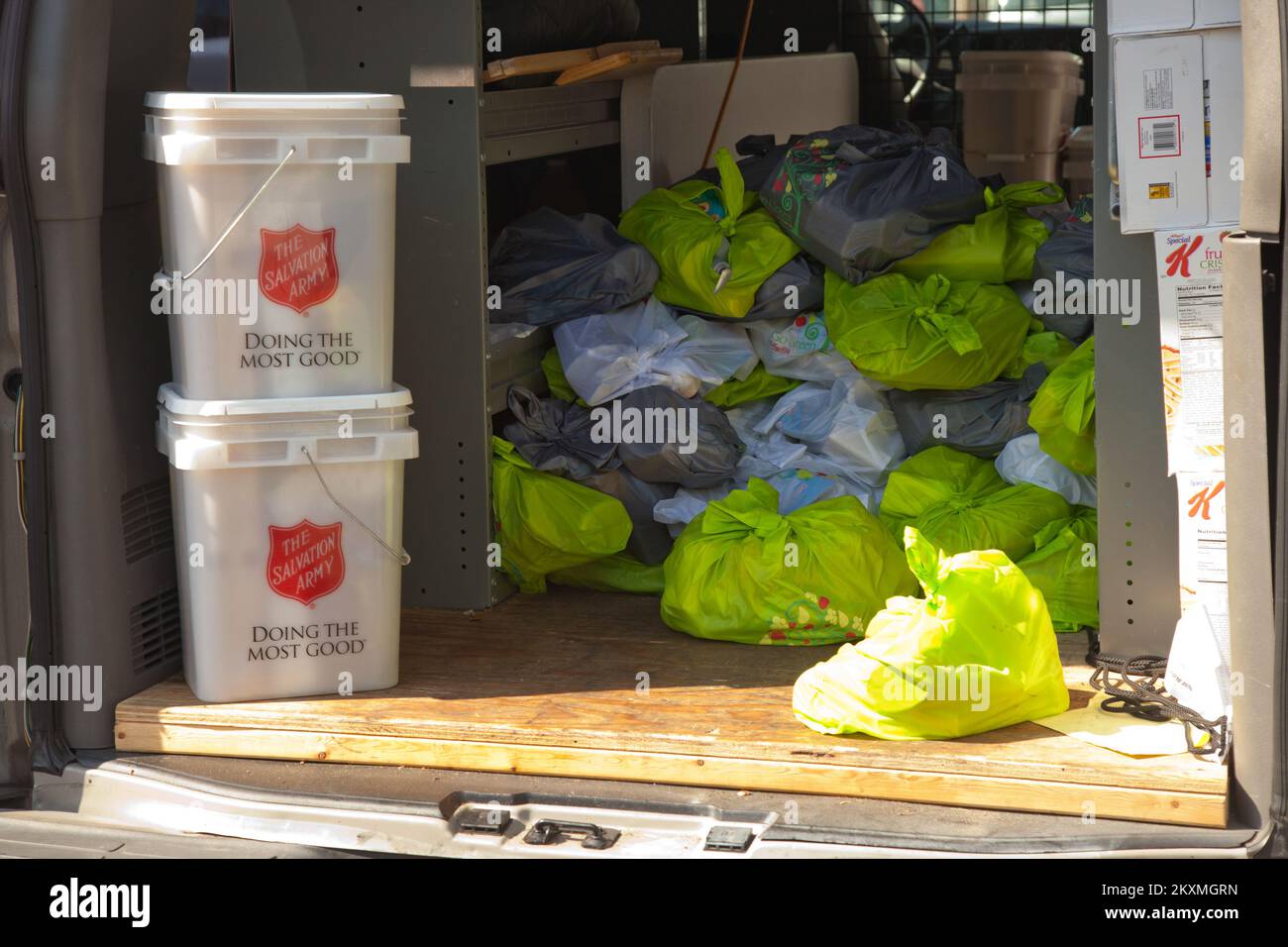 Bound brook temple hi-res stock photography and images - Alamy
