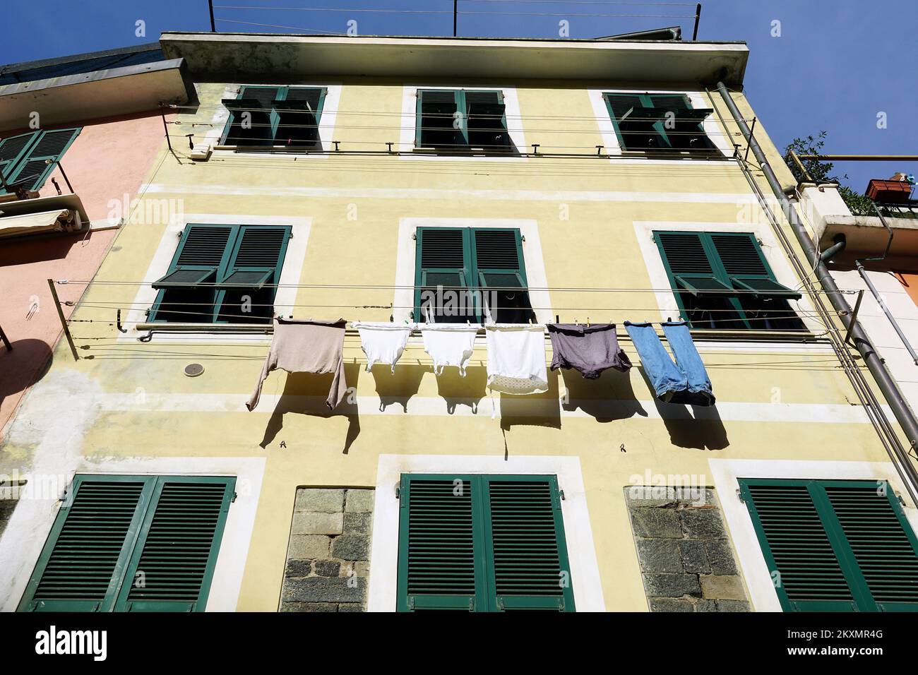 drying clothes, Vernazza, Cinque Terre, Liguria, Italy, Europe, UNESCO ...