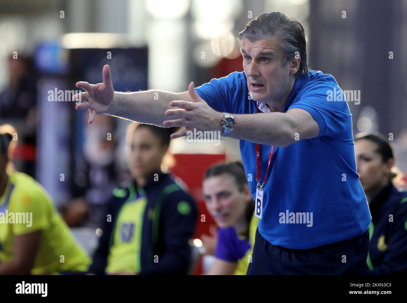 Head Coach Duenas de Galarza Jorge of Brazil gestures during HEP ...