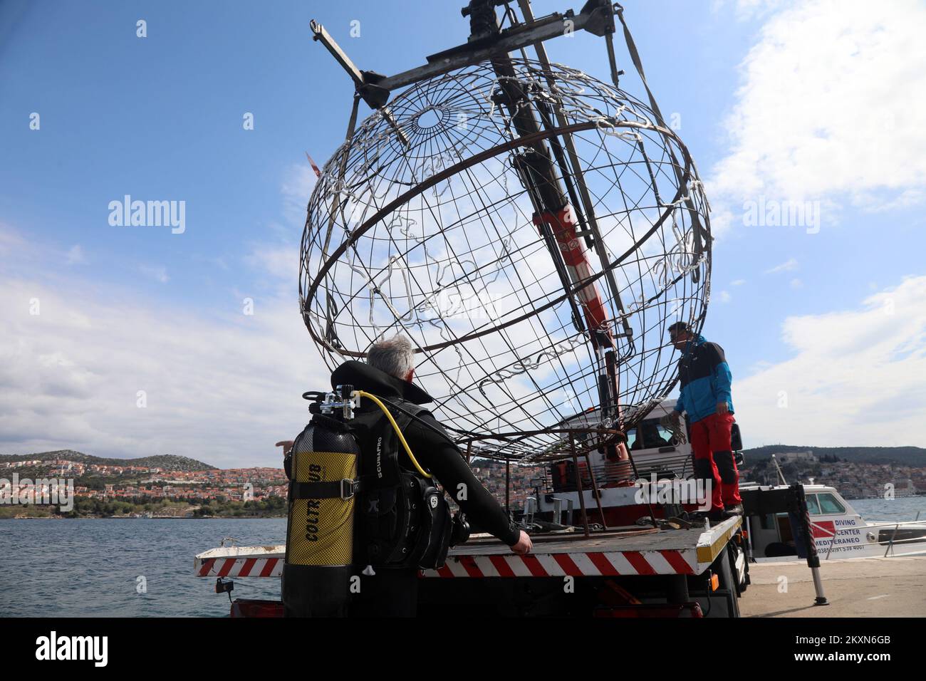 On the occasion of Planet Earth Day, Zoran Lucic Luca set up an ...