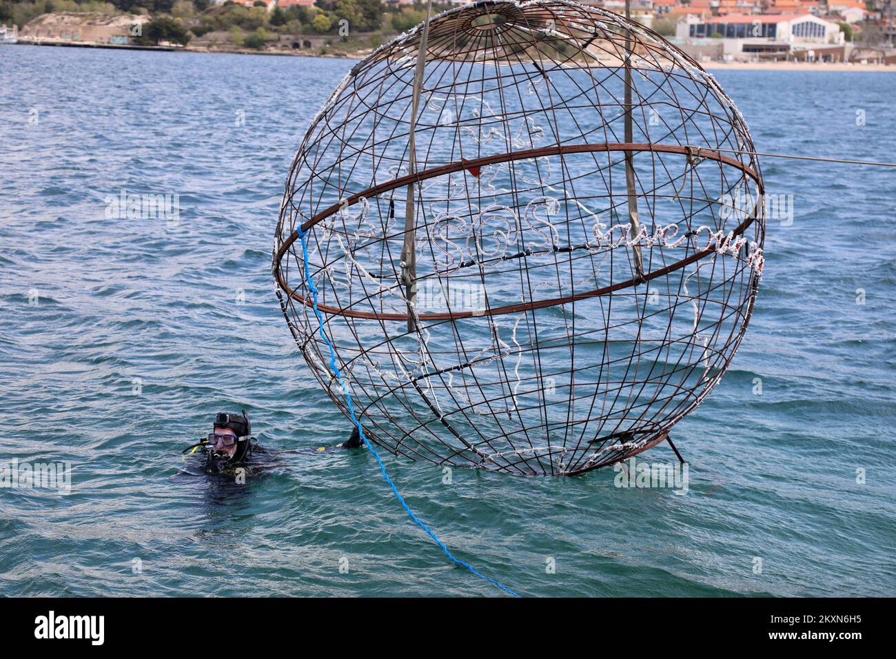 On the occasion of Planet Earth Day, Zoran Lucic Luca set up an ...