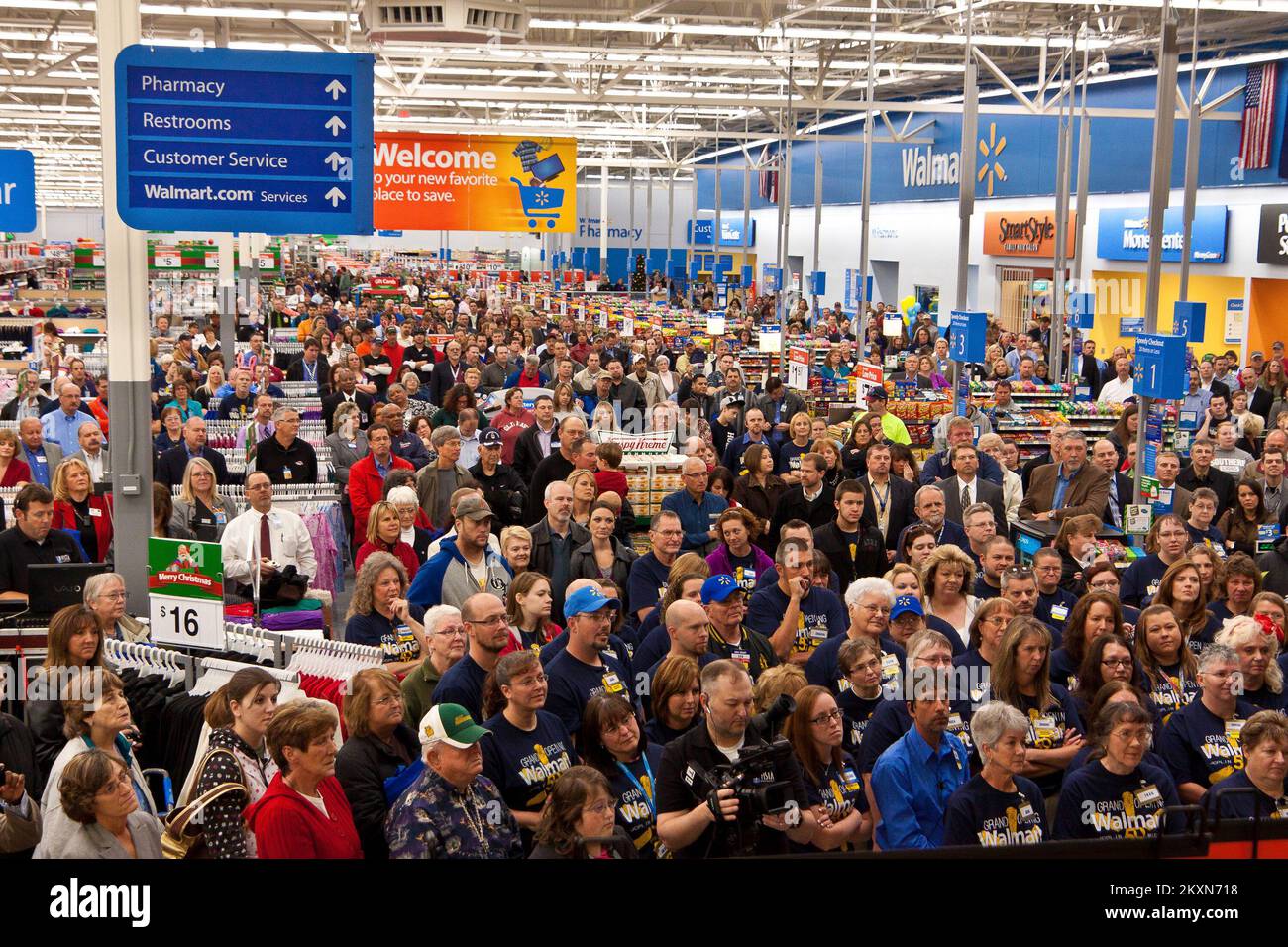 Joplin Missouri Walmart Reopens after the EF5 tornado in May 201 ...