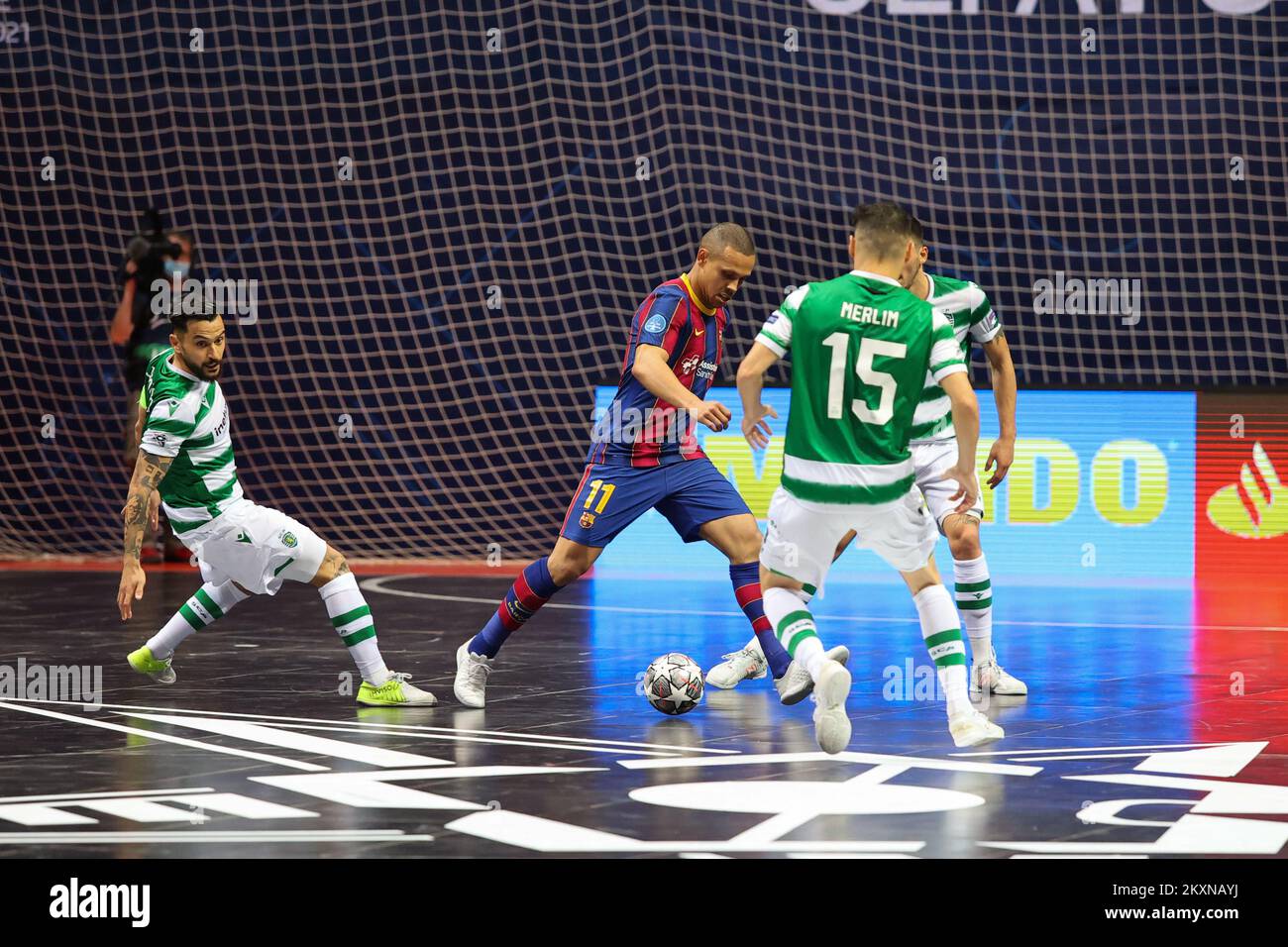 Ferrao of Barca controls a ball during UEFA Futsal Champions League ...