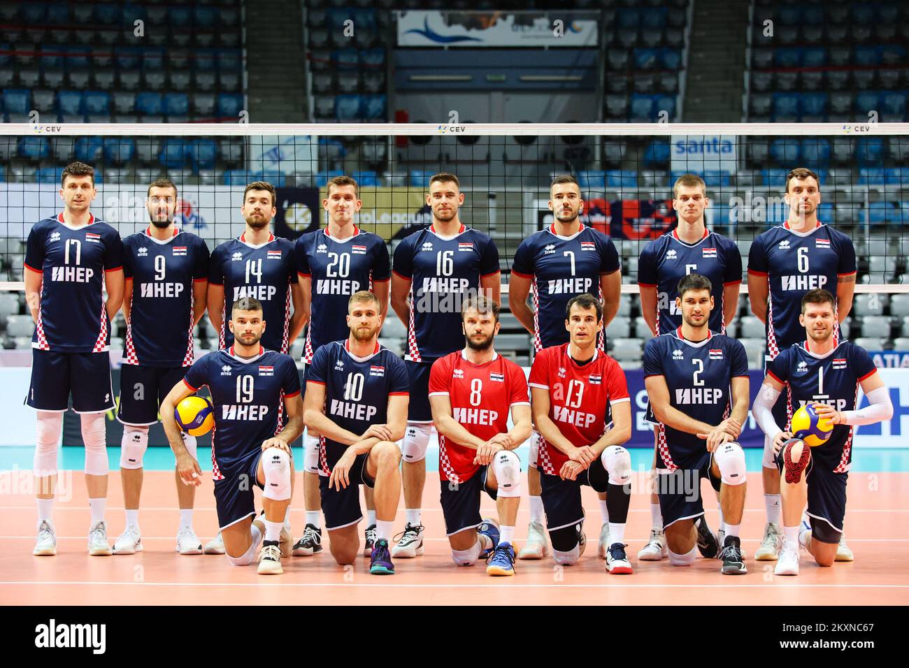 Unique Volleyball Team Pictures Poses