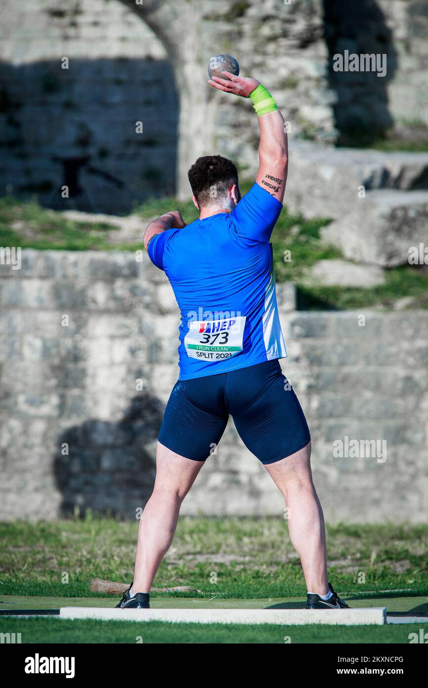 Andrei toader romania hi-res stock photography and images - Alamy