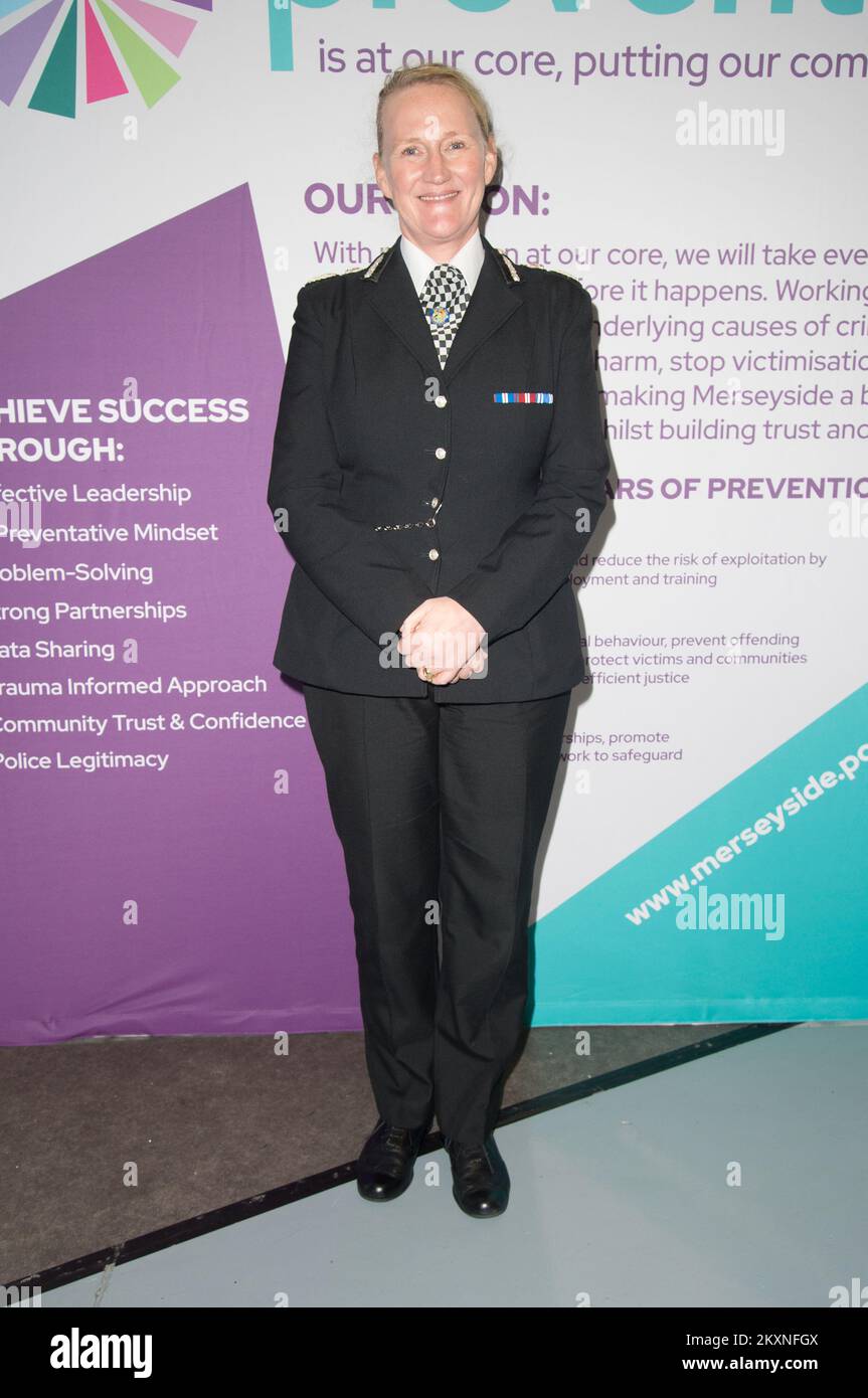 Sgt carol mccartney hi-res stock photography and images - Alamy