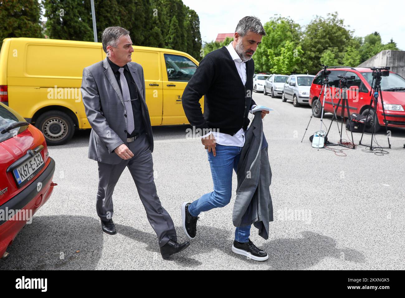 Siphoning money hi-res stock photography and images - Alamy