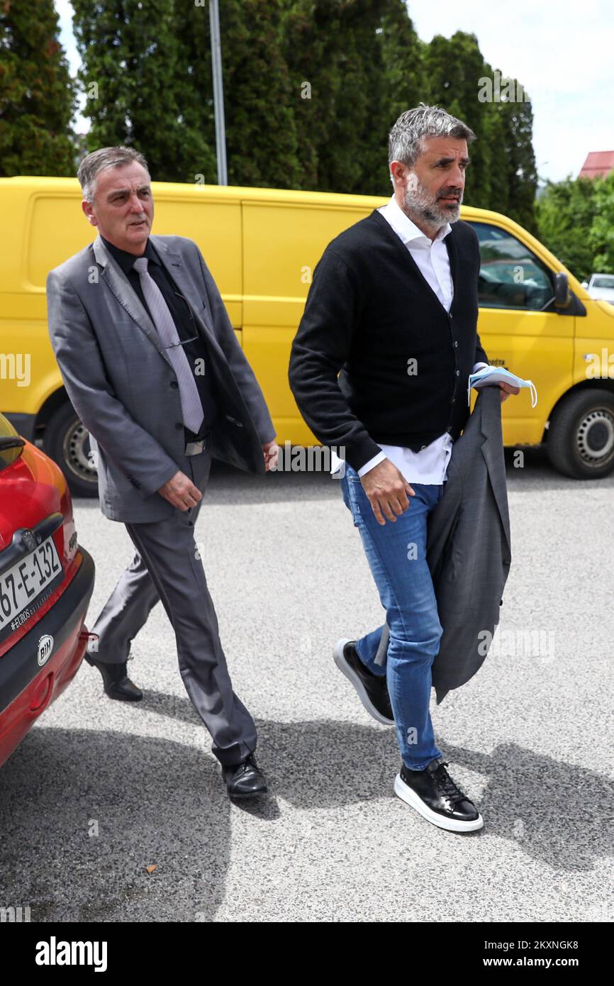 Siphoning money hi-res stock photography and images - Alamy