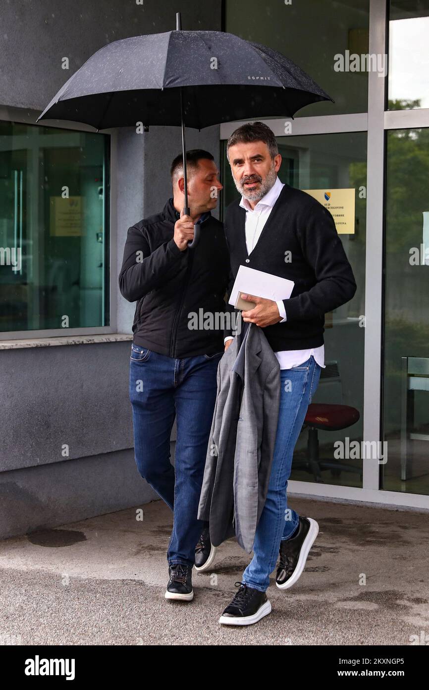 Siphoning money hi-res stock photography and images - Alamy