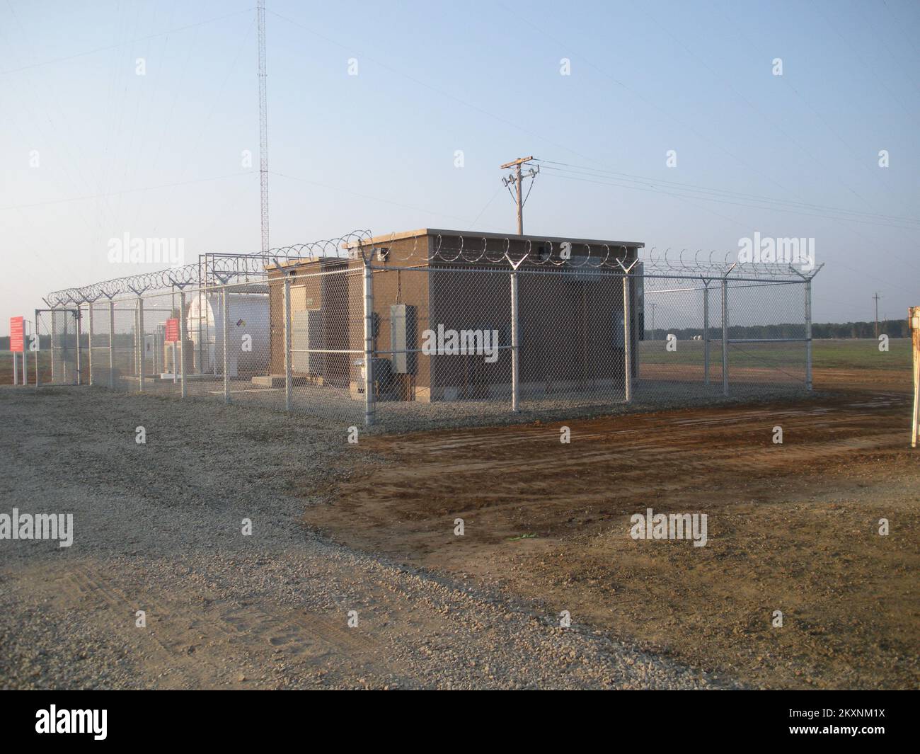 System photographs hi-res stock photography and images - Alamy