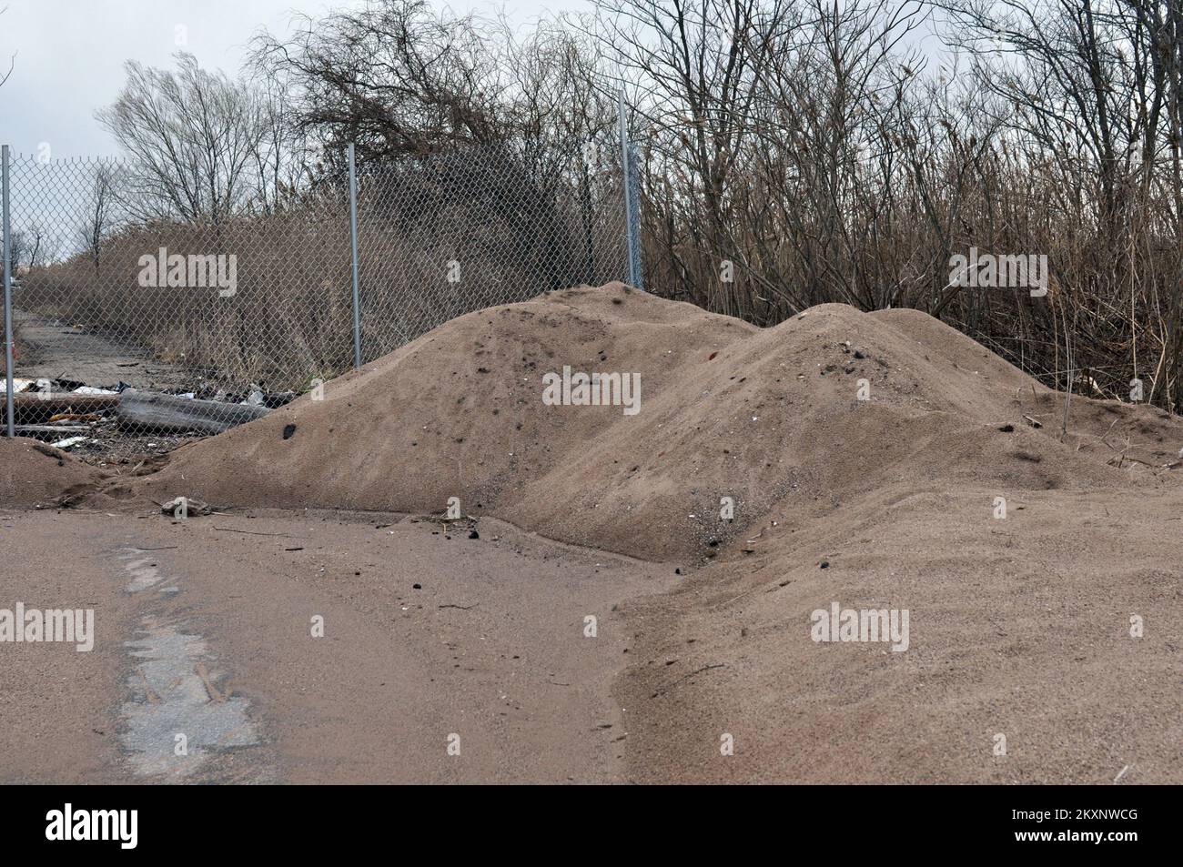 Hurricane irene beach erosion hi-res stock photography and images - Alamy