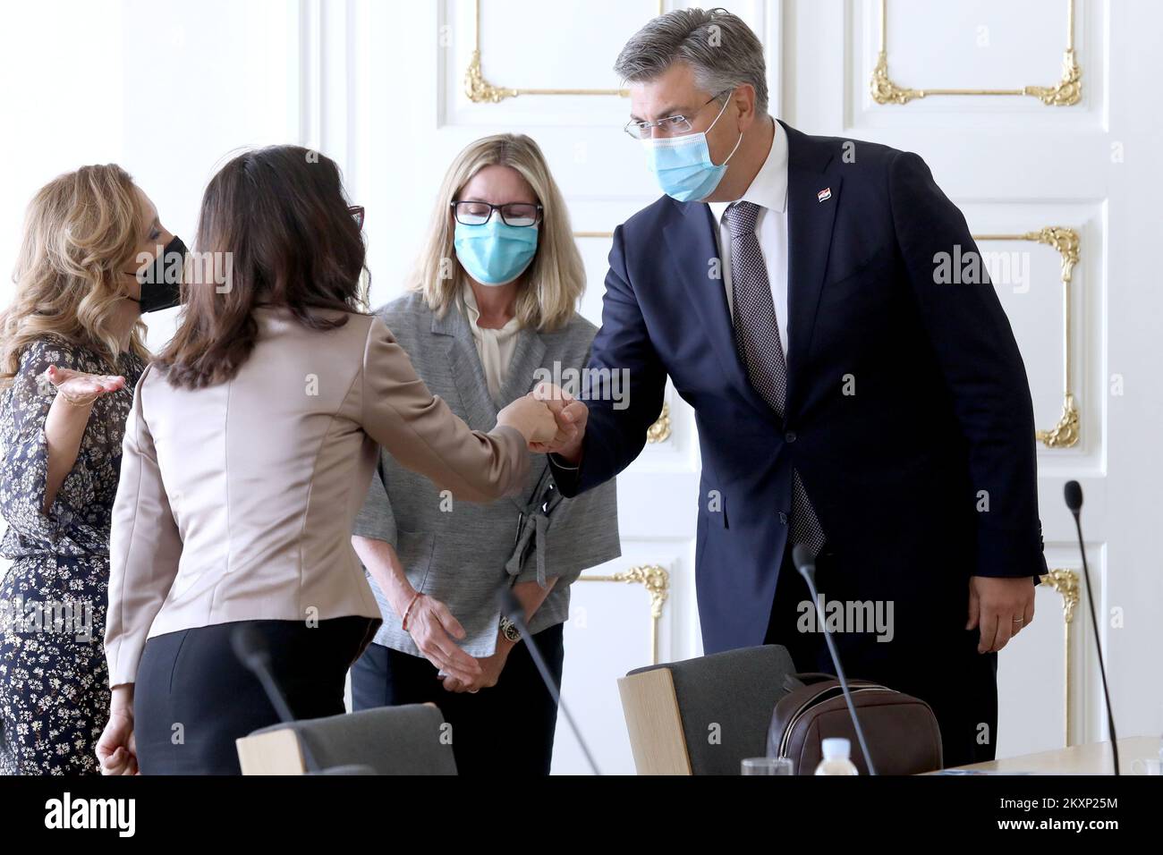 Anna gallina hi-res stock photography and images - Alamy