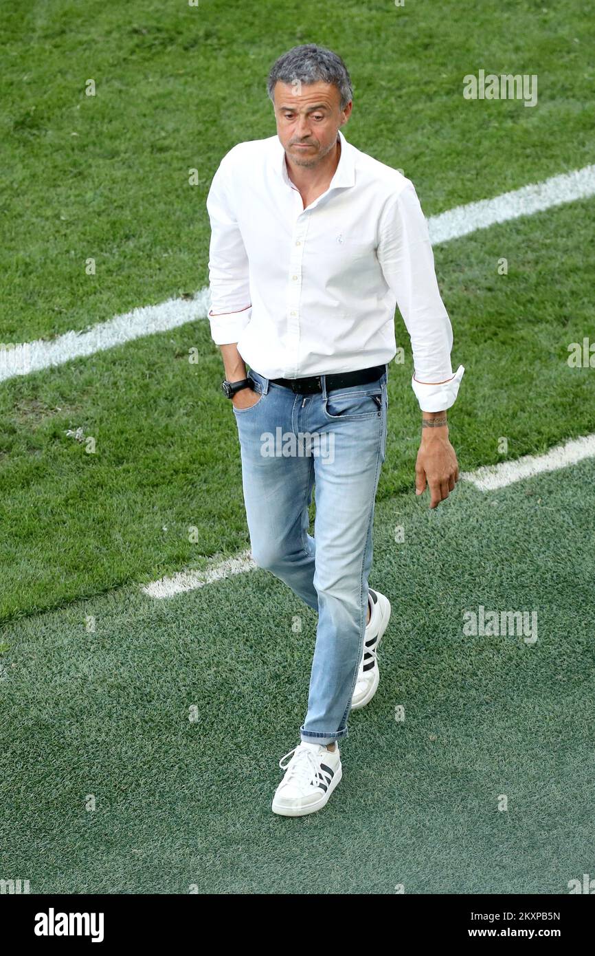 COPENHAGEN, DENMARK - JUNE 28: Spanish national coach Luis Enrique ...