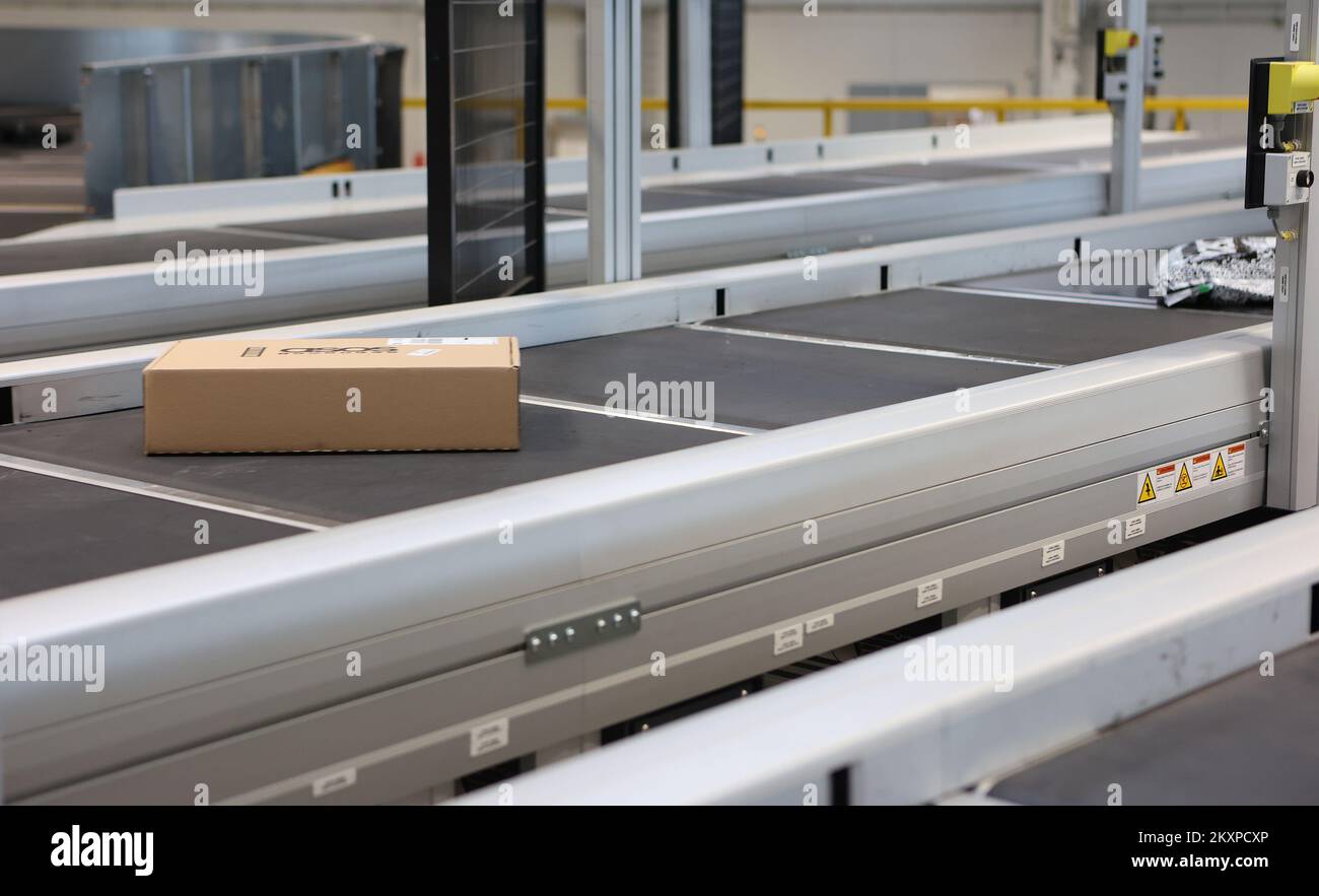 Picture shows the Central Sorting Center of the Croatian Post. In the ...