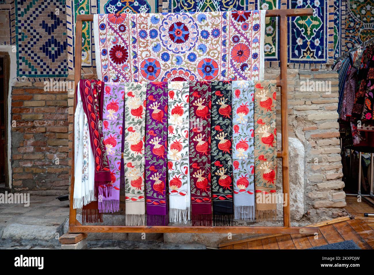 Uzbek traditional clothes and other colorful souvenirs, Tashkent ...