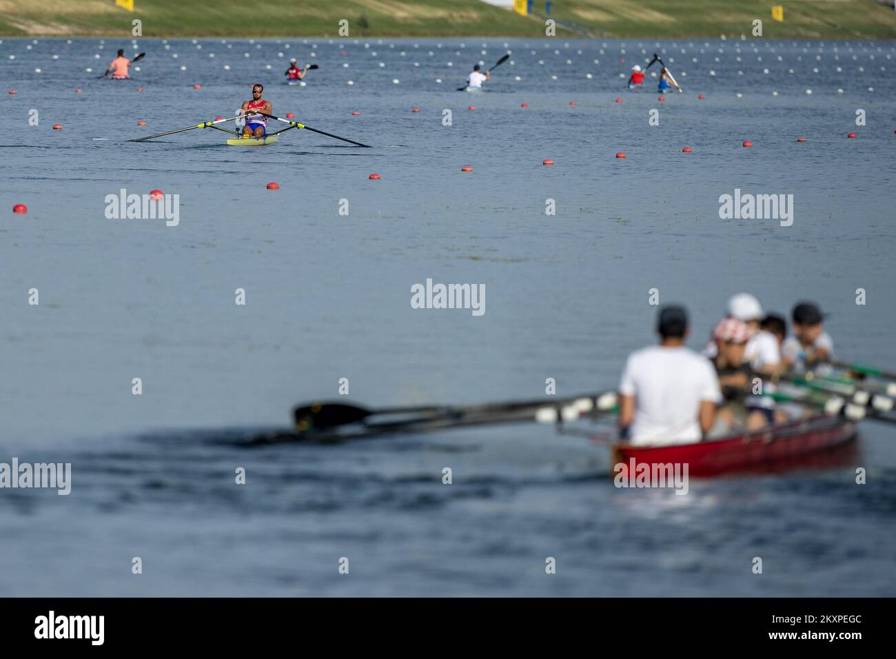 Croatian rower Damir Martin pictured at a training session on Lake ...