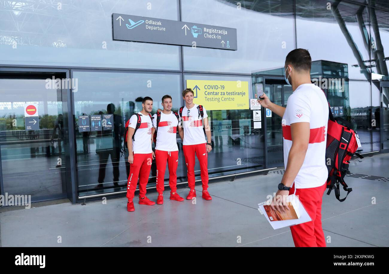 Croatian water polo team pose for photo at Franjo Tudjman Airport in ...