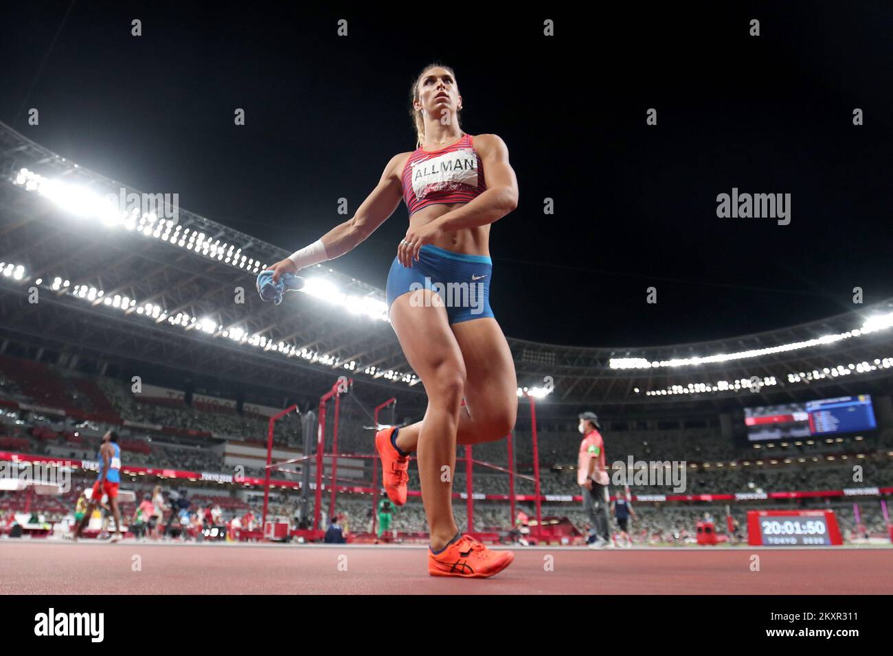TOKYO, JAPAN - AUGUST 02: Discus thrower, Valerie Allman of Team USA ...
