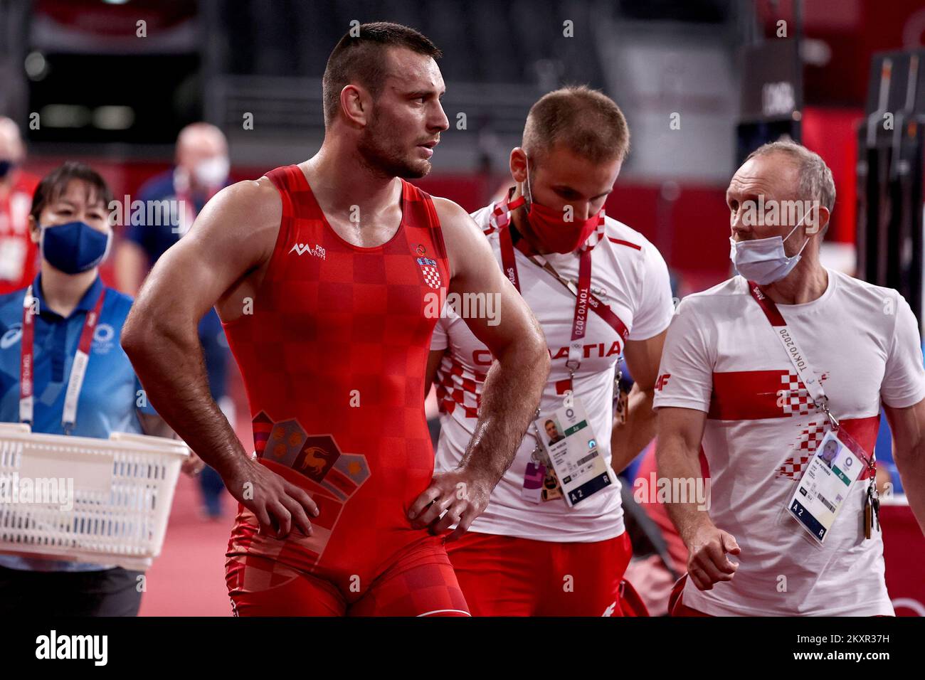 Ivan Huklek of Team Croatia competes against John Walter Stefanowicz jr ...