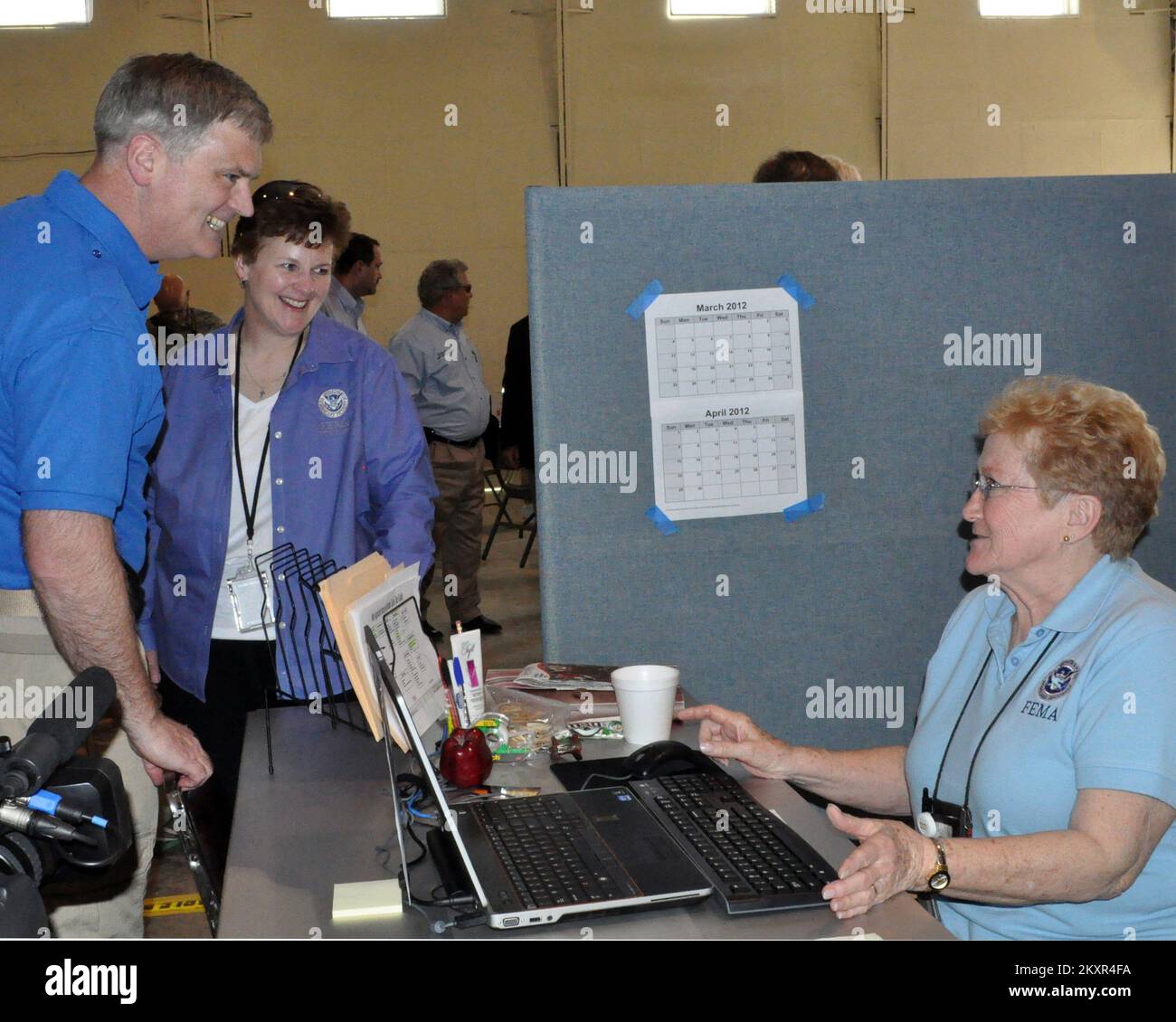 FEMA Federal Coordinating Officer visits Salyersville Recovery C ...